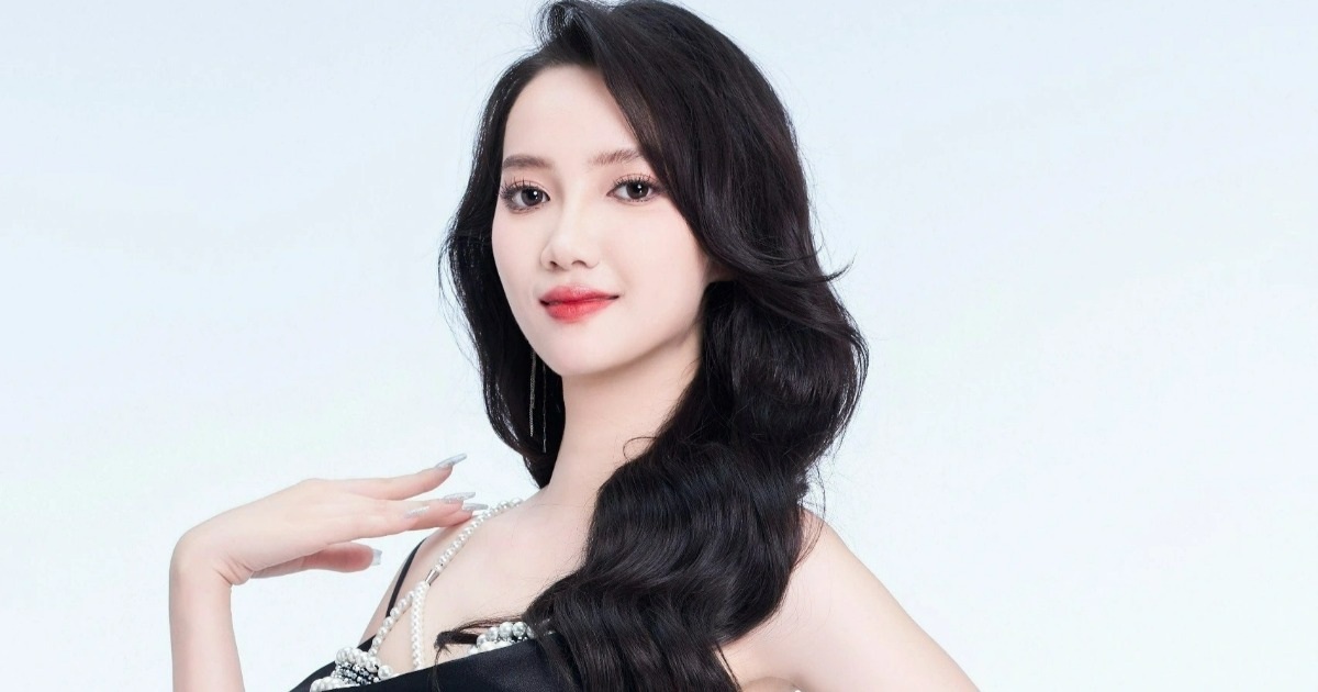Nhan sắc xinh đẹp và bảng thành tích học tập ấn tượng của hoa khôi đất võ | Báo Dân trí